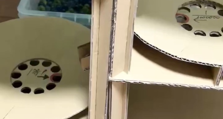 宝くじで1等が当選する確率を可視化する装置を作ってみた！夢を買うんだよね…（笑） | COROBUZZ